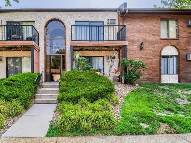 7350 York Ave S Apt 204, Edina, MN 55435