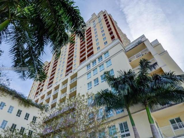 7350 89th St SW #2202S, Miami, FL 33156