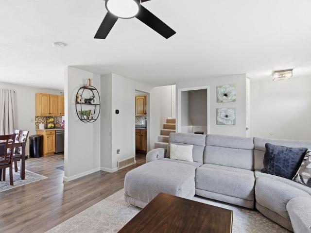 7352 Tomwood Drive
