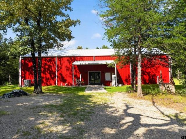 735 County Road 3211, Wills Point, TX 75169