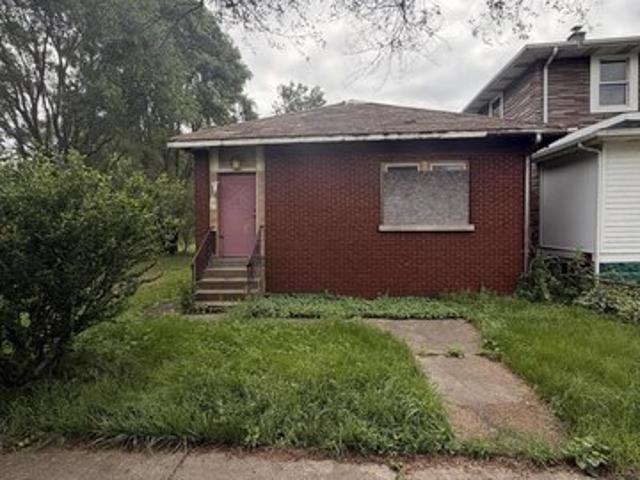 735 Carolina St, Gary, IN 46402