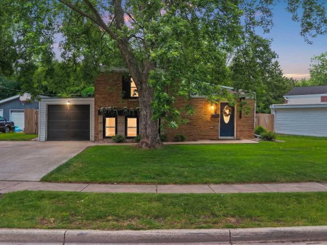735 carver lane