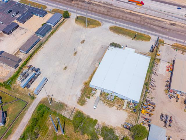 735 E Ih 10