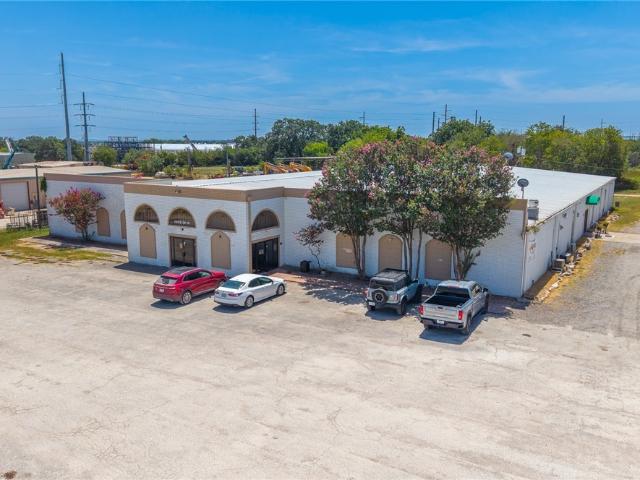 735 E Interstate 10