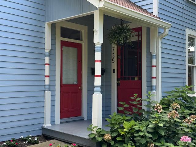 735 Elm Street