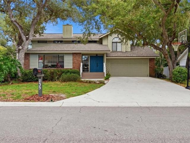 735 Forestview Dr, Sarasota, FL 34232