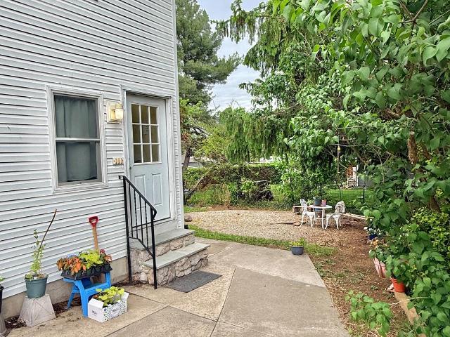 735 Fisher Ave, Pottstown, PA 19465 | MLS #PACT2124