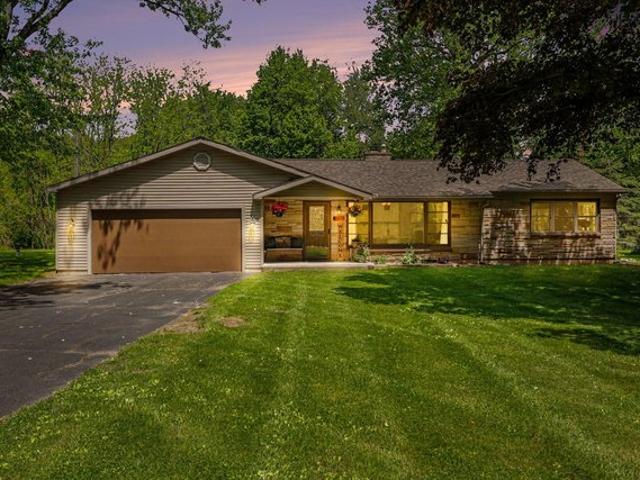 735 Lyon Lake Rd, Marshall, MI 49068