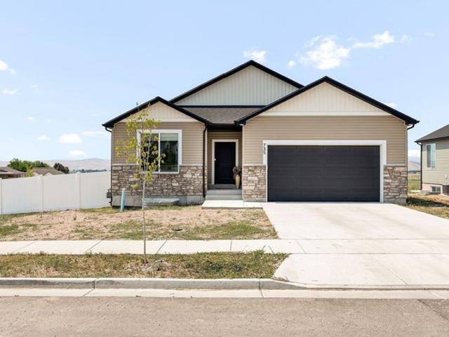 735 N 300 W, Smithfield, UT 84335