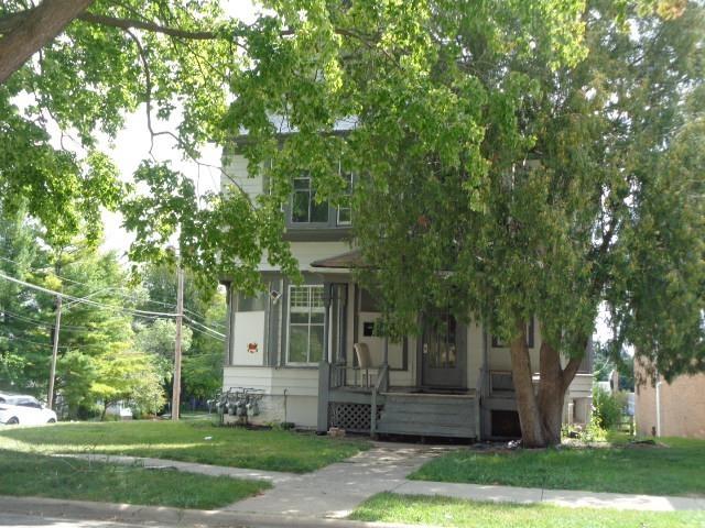 735 N Court St, Rockford, IL 61103 | MLS #12459 | Compass