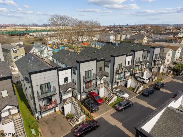 735 Seaport Dr, Unit 2, Elizabeth, NJ 07201 | MLS #4025