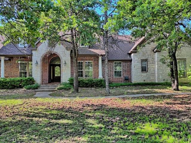 735 Sleepy Hollow Ln, Valley View, TX 76272