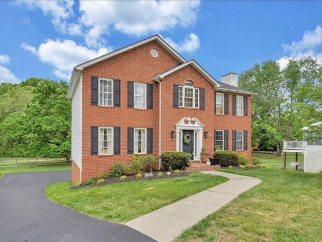 735 Ridgecrest Ln, Roanoke, VA 24019