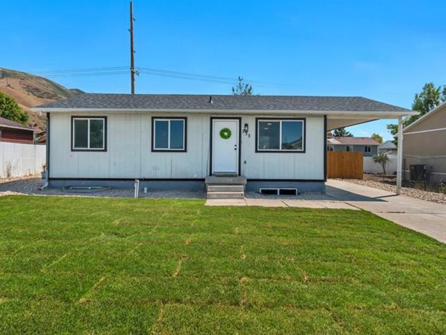 735 W 880 S, Tooele, UT 84074