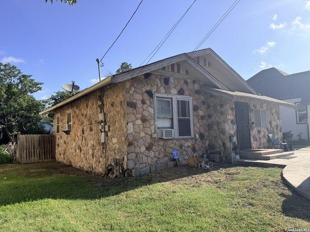 735 W Hollywood Ave, San Antonio, TX 78212
