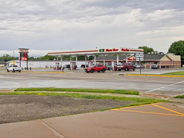 735 W Main Street