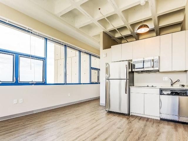 735 West by 3L Living 1 Bedroom Apartment for Rent at 735 W Wisconsin Ave, Milwaukee, WI 53233 Kilbourn Town