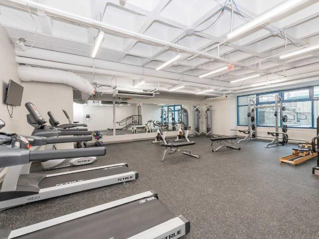 735 West by 3L Living 1 Bedroom Apartment for Rent at 735 W Wisconsin Ave, Milwaukee, WI 53233 Kilbourn Town