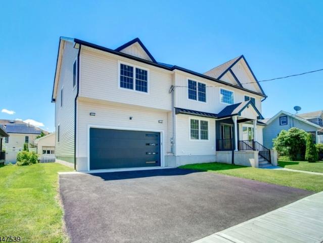 735 Vernon Ave