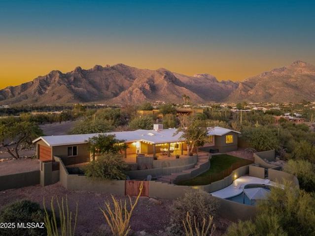 7364 N Mountain Shadows Dr, Tucson, AZ 85718