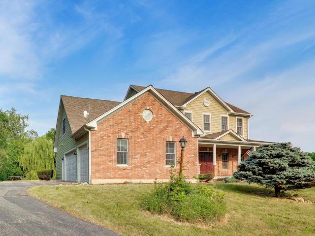 7365 English Oak Lane