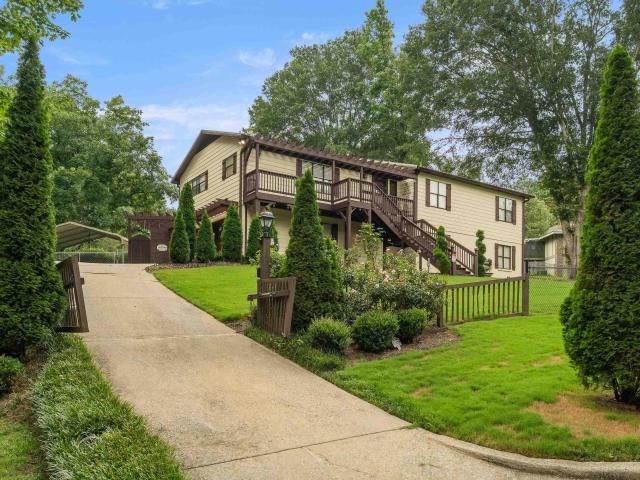 7365 Thomas Hall Drive