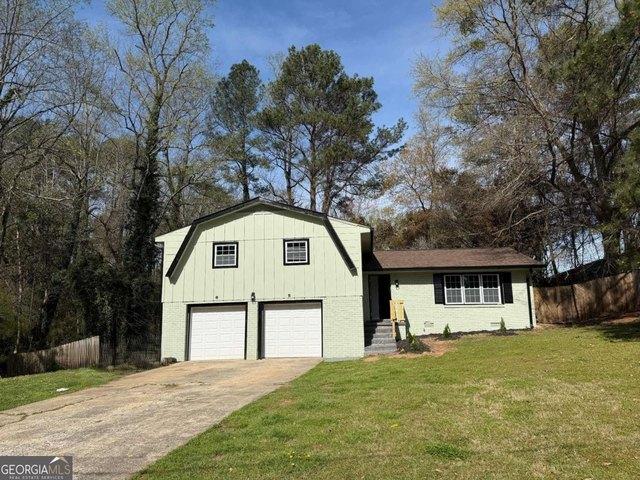 7367 Rountree Dr, Riverdale, GA 30274