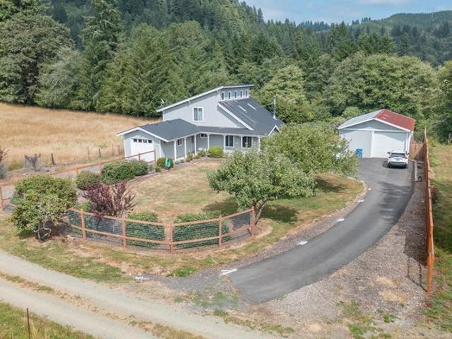 7368 Logsden Rd, Logsden, OR 97357