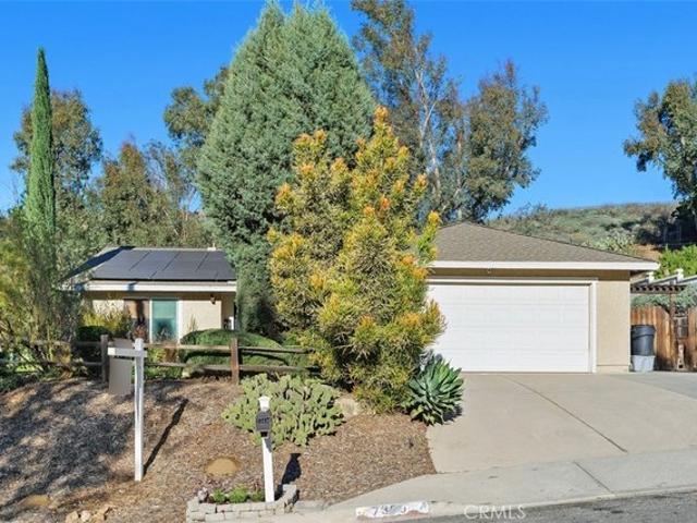 7369 Lakeside Dr, Jurupa Valley, CA 92509