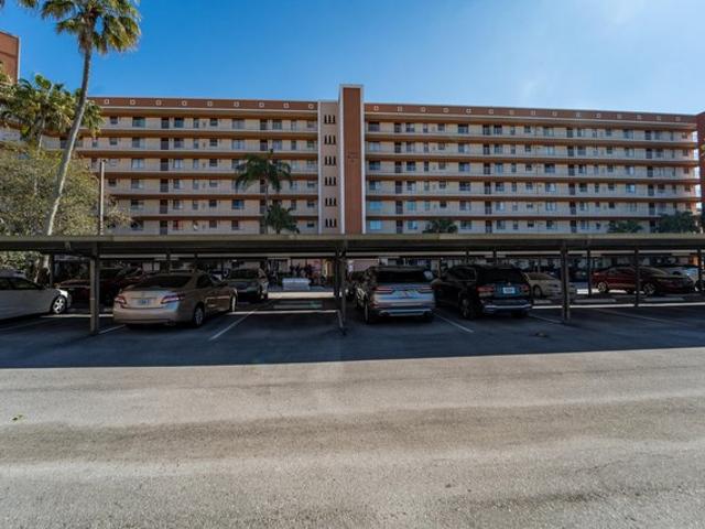 7360 S Oriole Blvd Apt 706, Delray Beach, FL 33446