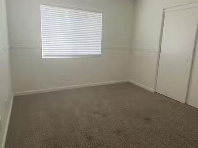 7361 Cornerstone Ln Houses in Fontana, CA