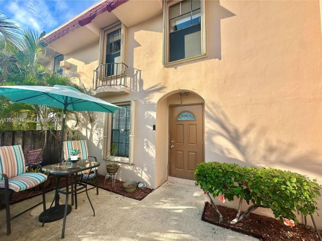 7361 SW 26th Ct, Unit 84, Davie, FL 33314 | MLS #A12010 | Compass