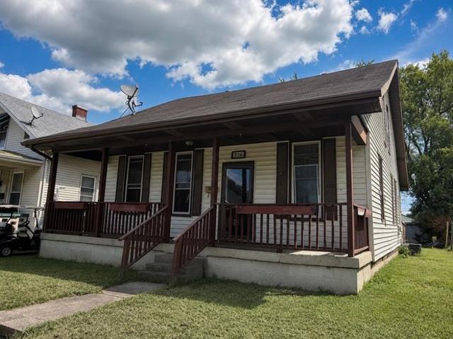 736 13th St, Tell City, IN 47586