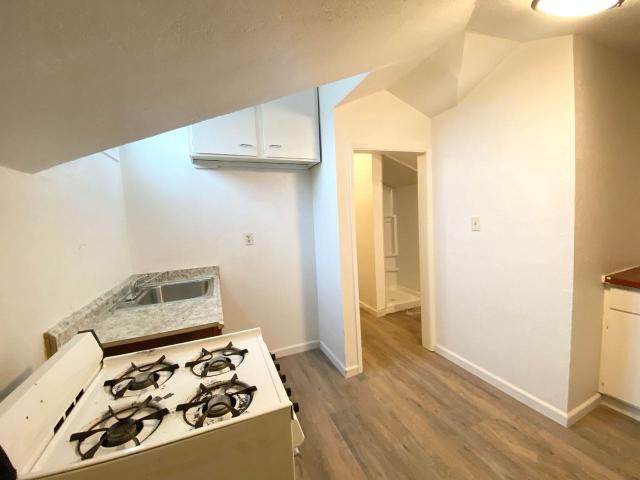 736 740 6th Ave Studio Apartment for Rent at 736 6th Ave, San Bruno, CA 94066 Belle Air Park