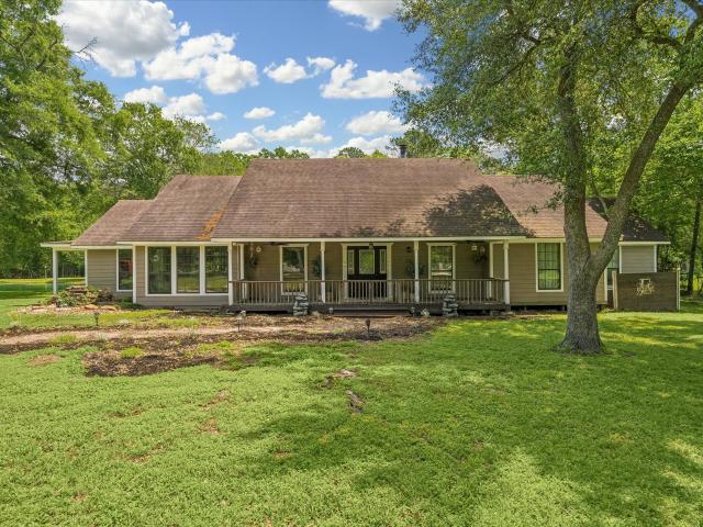 736 County Road 3372, Cleveland, TX 77327 | MLS #82391