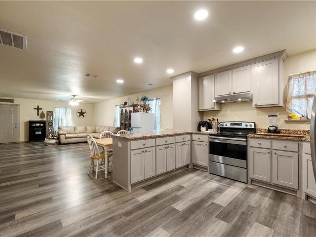 736 County Road 478