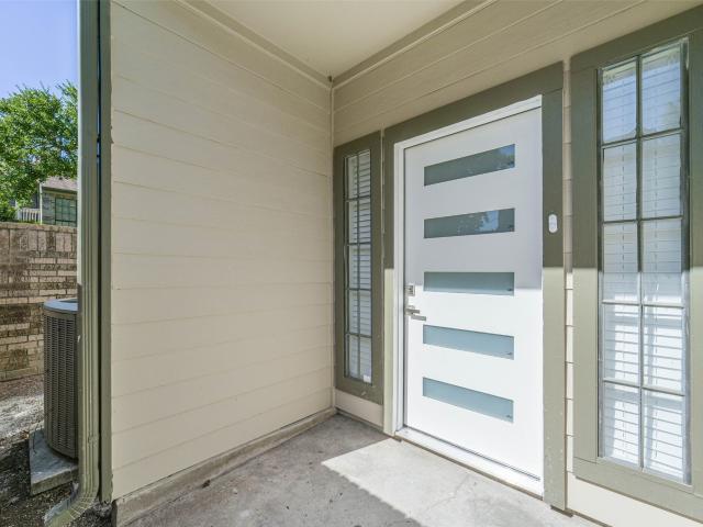 736 Country Pl Dr, Unit A, Houston, TX 77079 | MLS #11906 | Compass