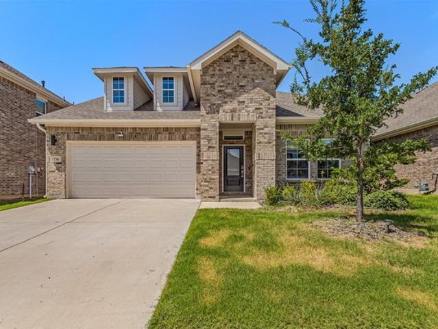 736 Carmen St, Forney, TX 75126