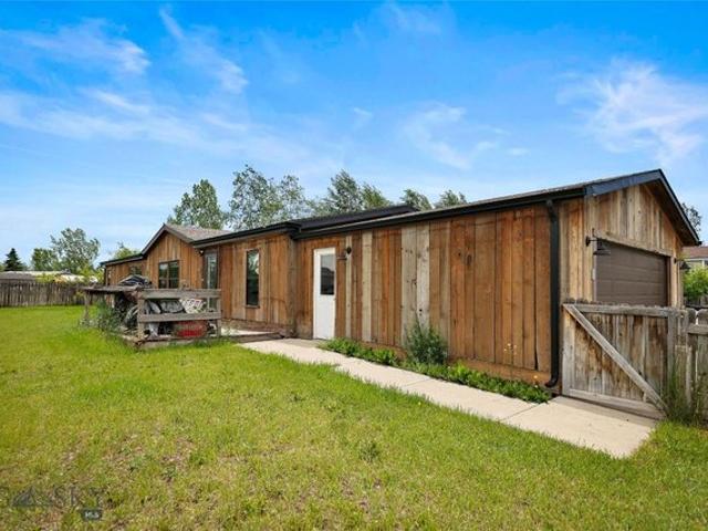 736 Cheery Dr, Belgrade, MT 59714