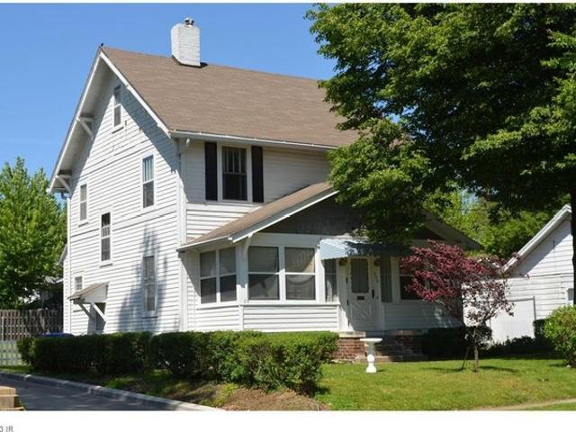 736 Guthrie Ave, Des Moines, IA 50316