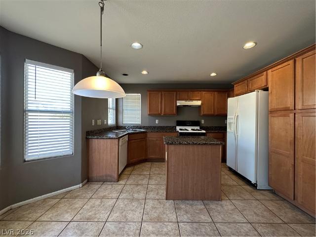 736 irish mittens court