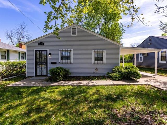 736 Oakleaf Dr, Dayton, OH 45417