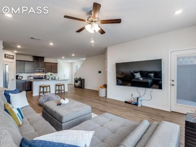 736 Lone Rock Dr, Anna, TX