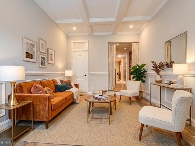 736 Light St, Baltimore, MD 21230