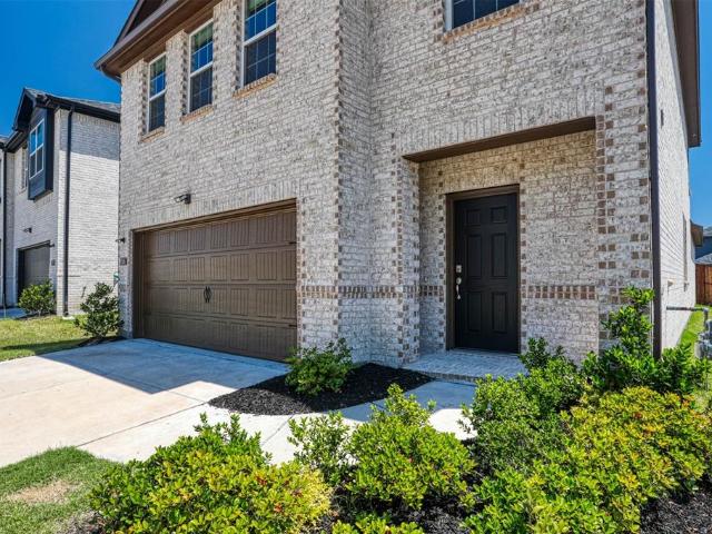736 Portina Drive
