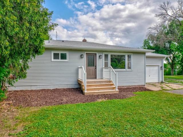 736 Parent St, Somerset, WI 54025
