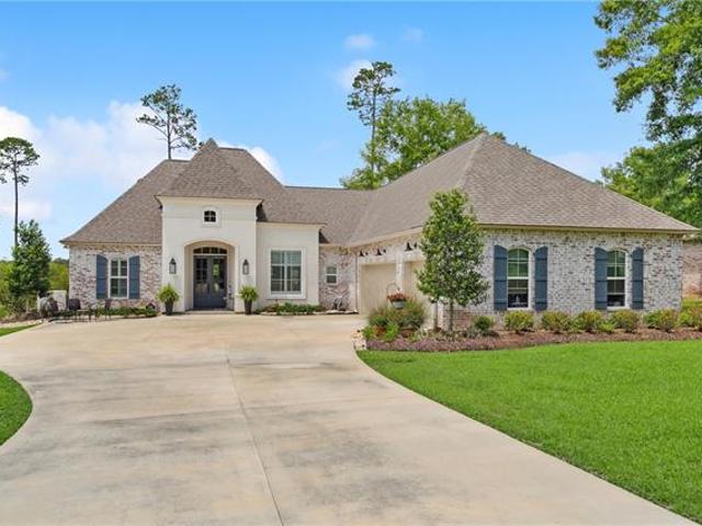 736 Plantation Dr, Abita Springs, LA 70420 | MLS #2497 | Compass