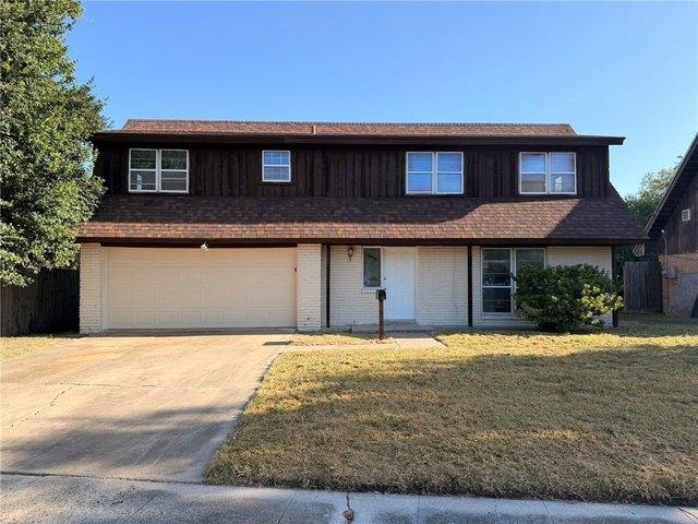 736 W Borden St, Sinton, TX 78387