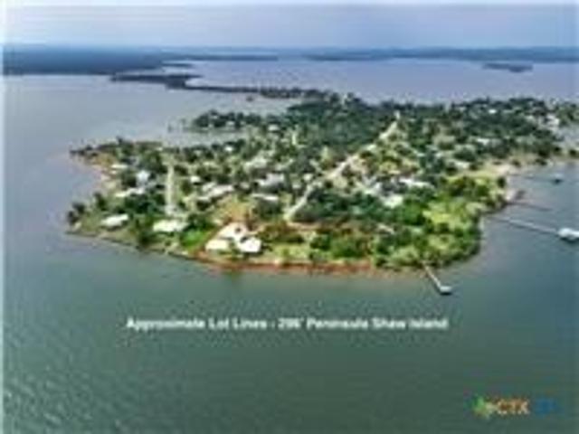 736 W Lakecrest Dr, Bluffton, TX 78607