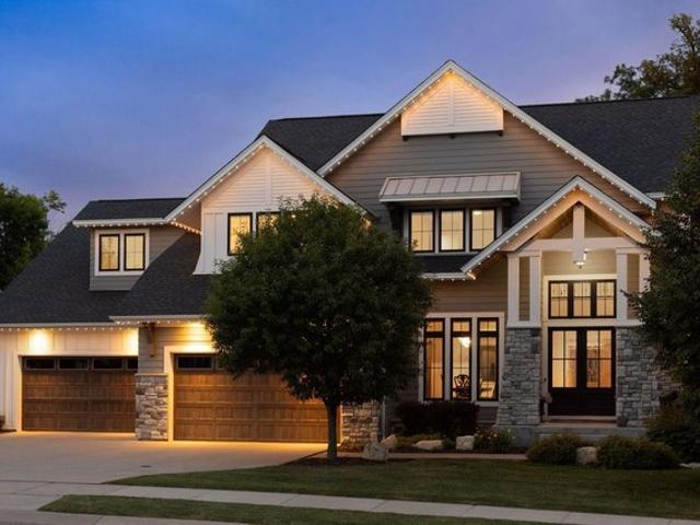 736 Woodland Hill Ct, Medina, MN 55340